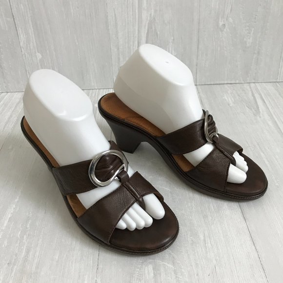 Clarks | Shoes | Clarks Womens Leather Slip On Open Toe Heels Sz9 ...